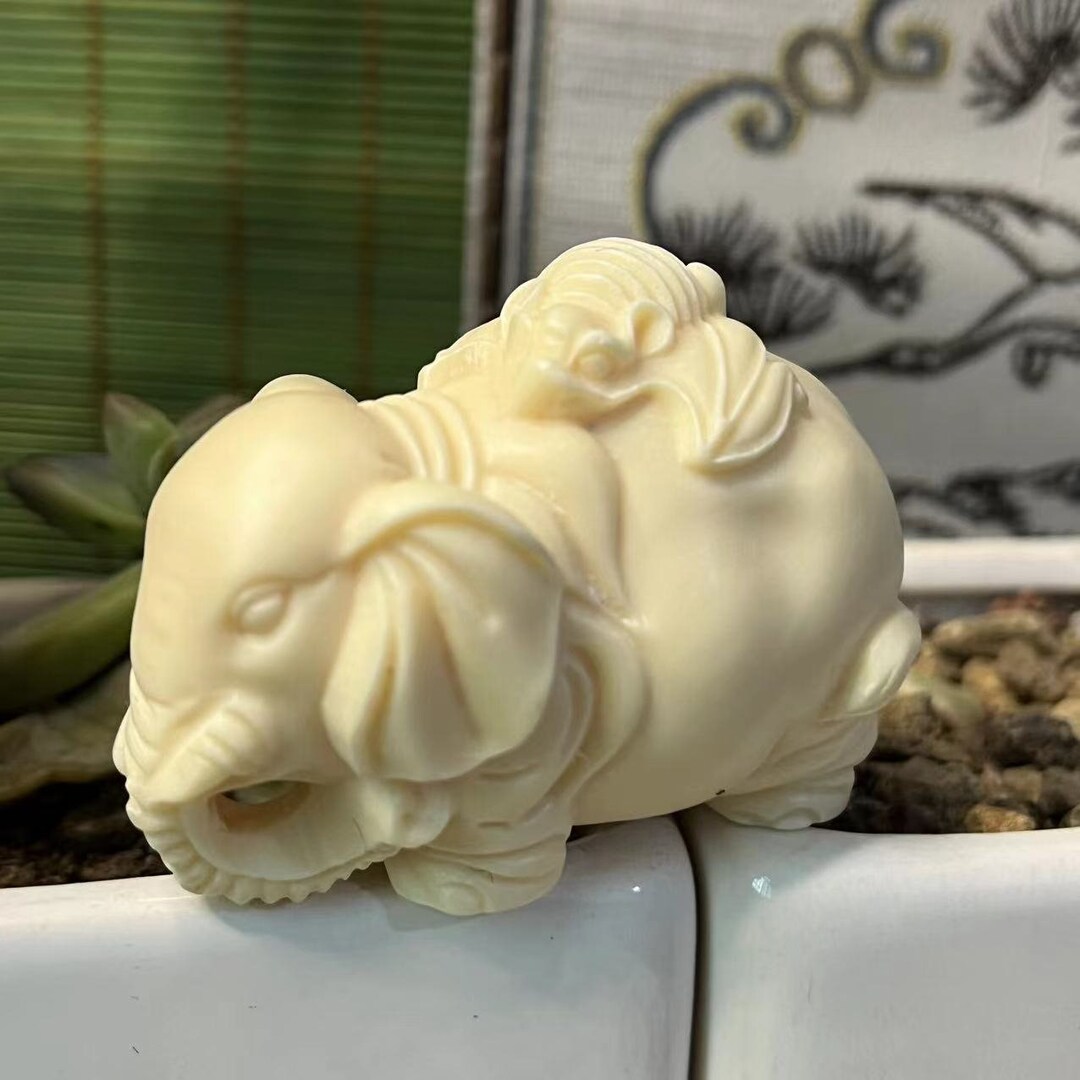 Natural Tagua Nut Carved White Elephant Statue, Imitation Solid Wood ...
