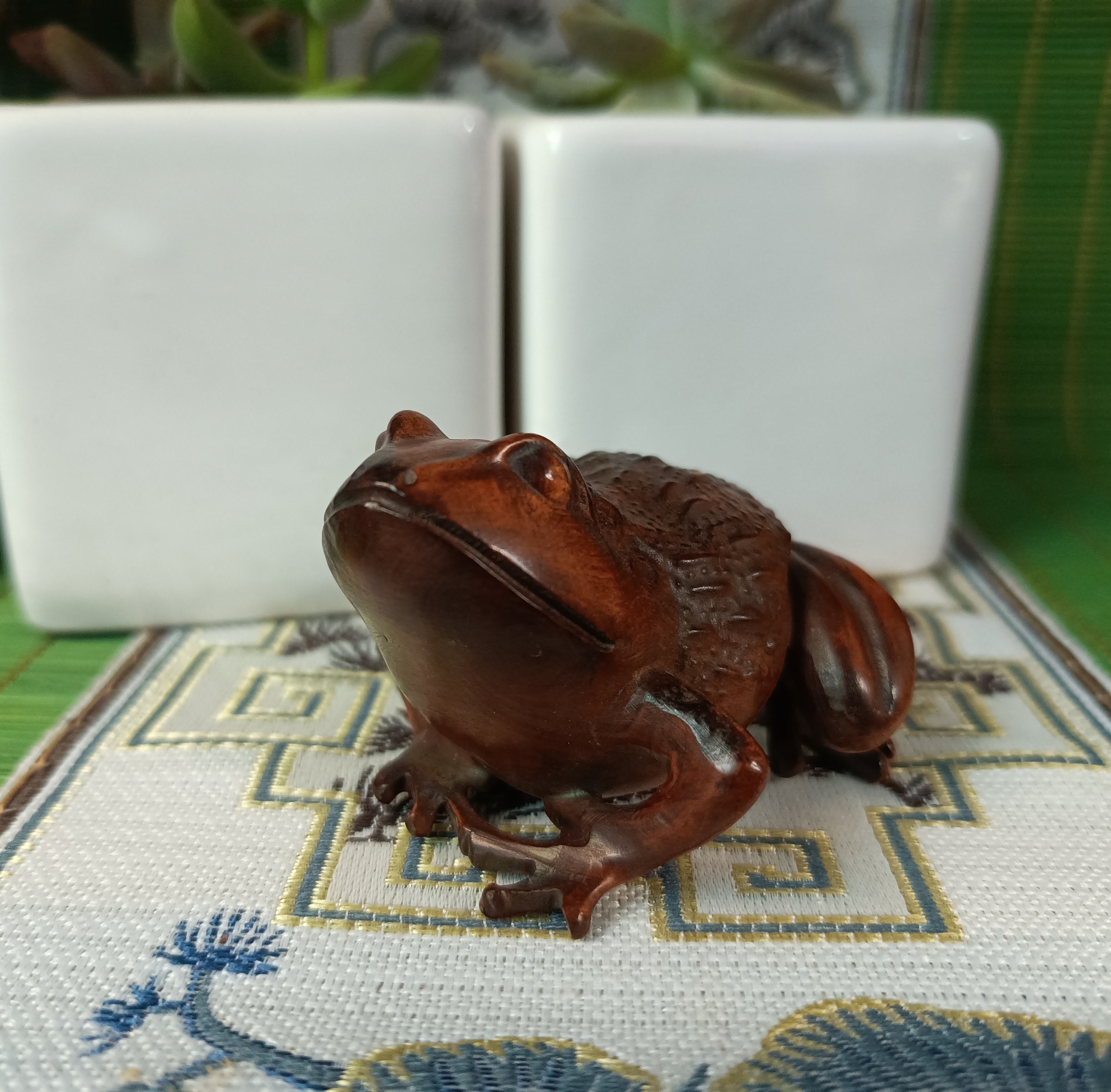 Natural Wood Carving Exquisite Fat Frog Fortune Decoration, Imitation ...