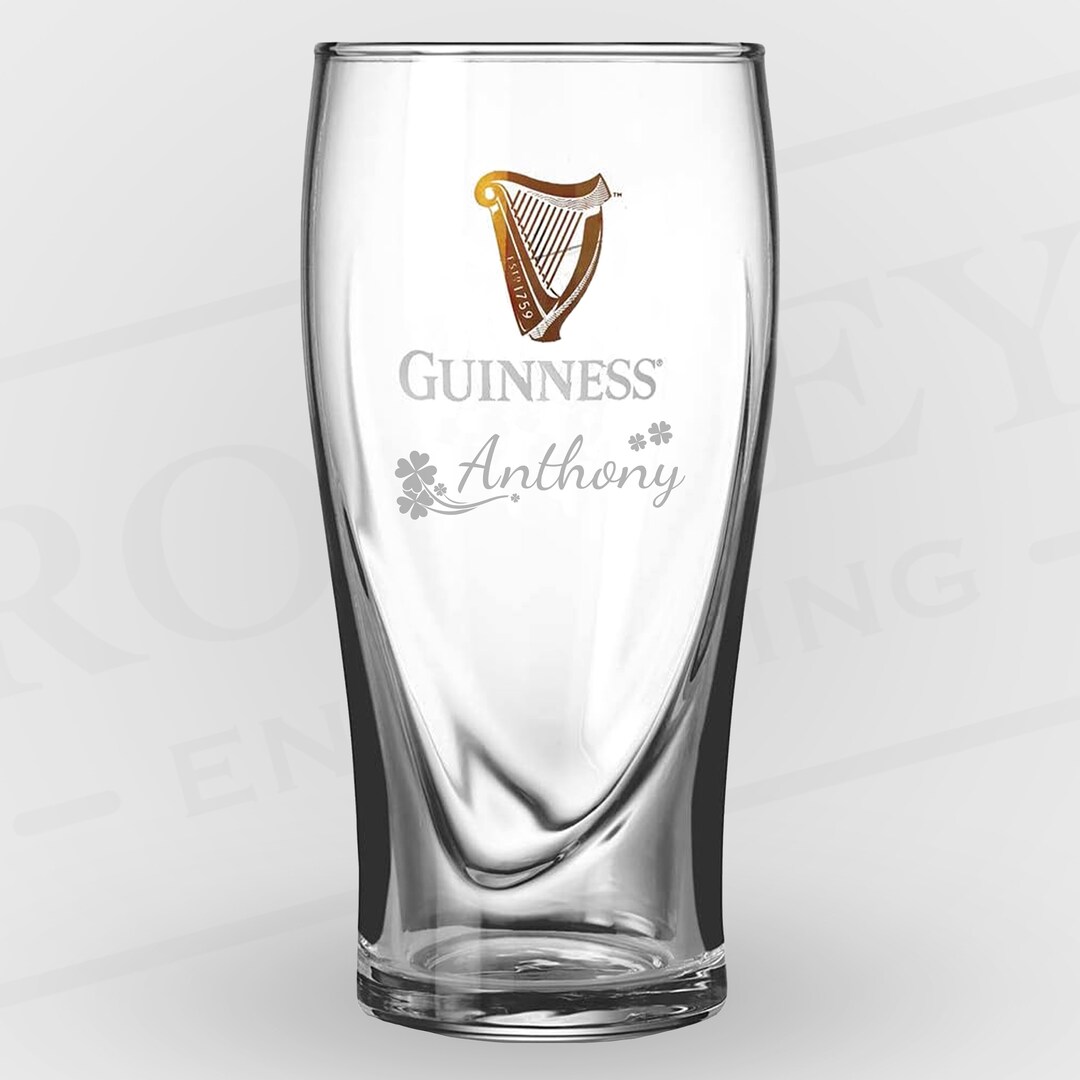 Personalized Guinness Glass: Engraved Irish Clover Beer Glass Engraved ...