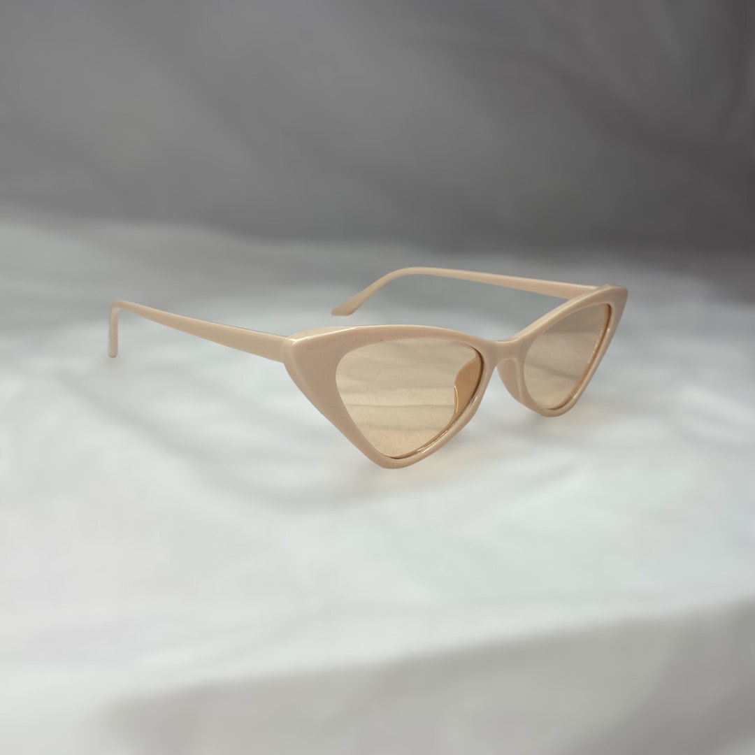 Y2k 00s Bratz Playboy Inspired Rave Classic Cream Cat Eye Sunglasses - Etsy