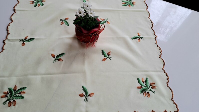Vintage Hungarian Kalocsa Tablecloth Hand Embroidered Home Decor ...