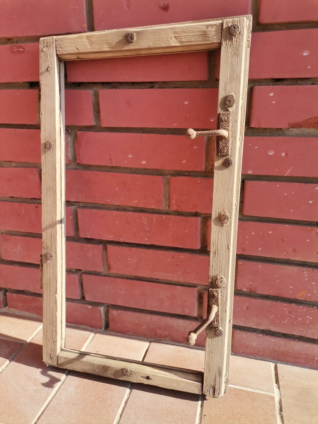 Old Primitive Farmhouse Brown Window Frame Wooden Frames Wall Decor ...