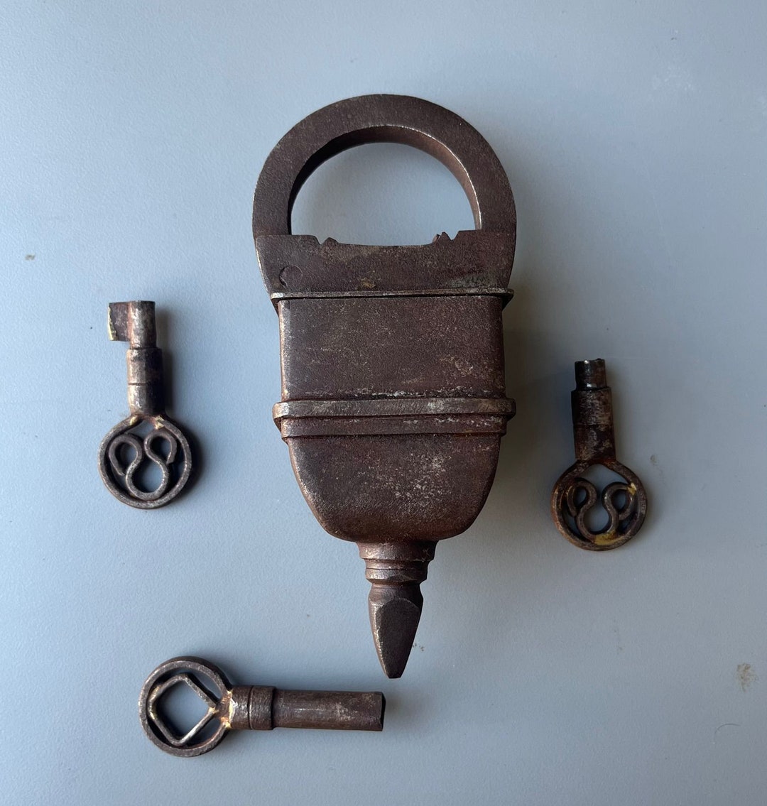 Vintage Iron 3 Keys Tricky Puzzle System Padlock Collectible, Rich ...