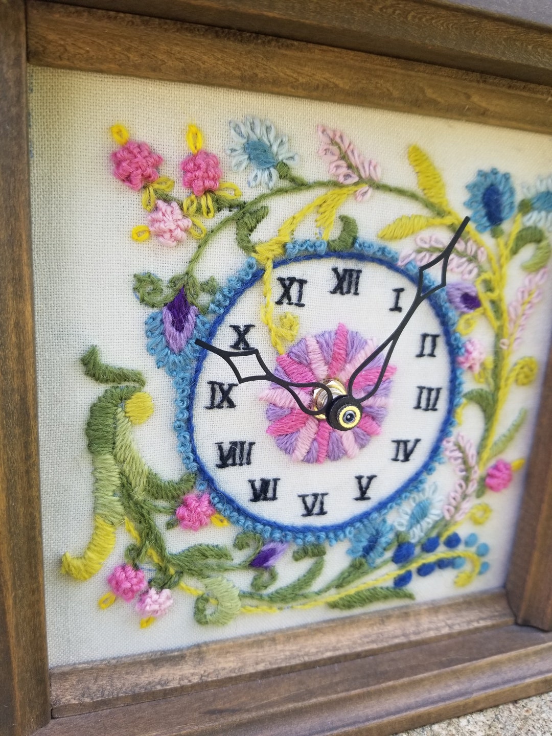 Crewel Clock Vintage - Etsy