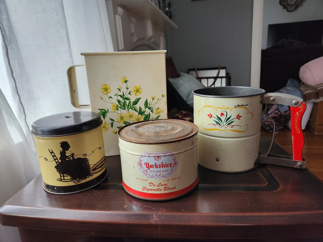 Coordinating Set of Antique Tin Pieces - Etsy