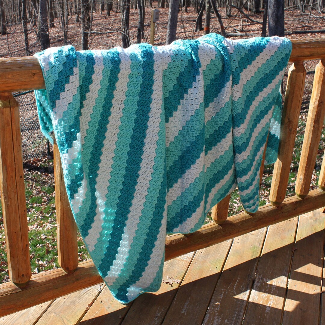 Blue / White Stripped C2C Throw Blanket - Etsy