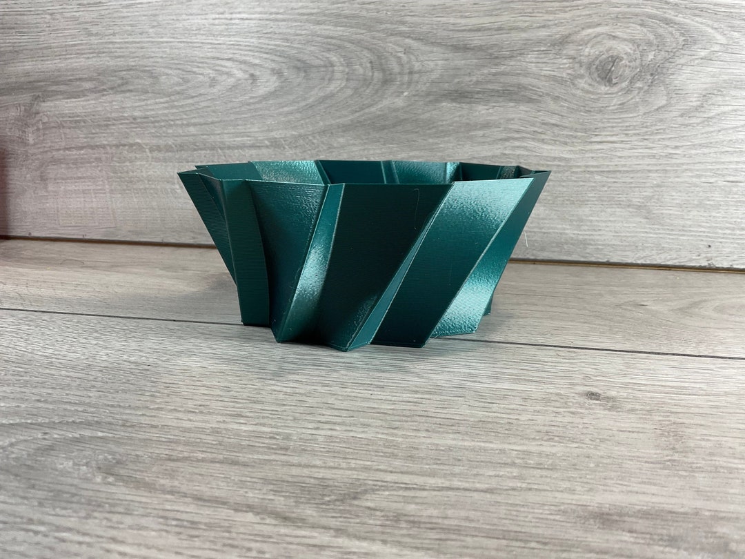 Decorative Bowl - Snacks Keys Paper Clips- Green Red Gold / Bronze ...