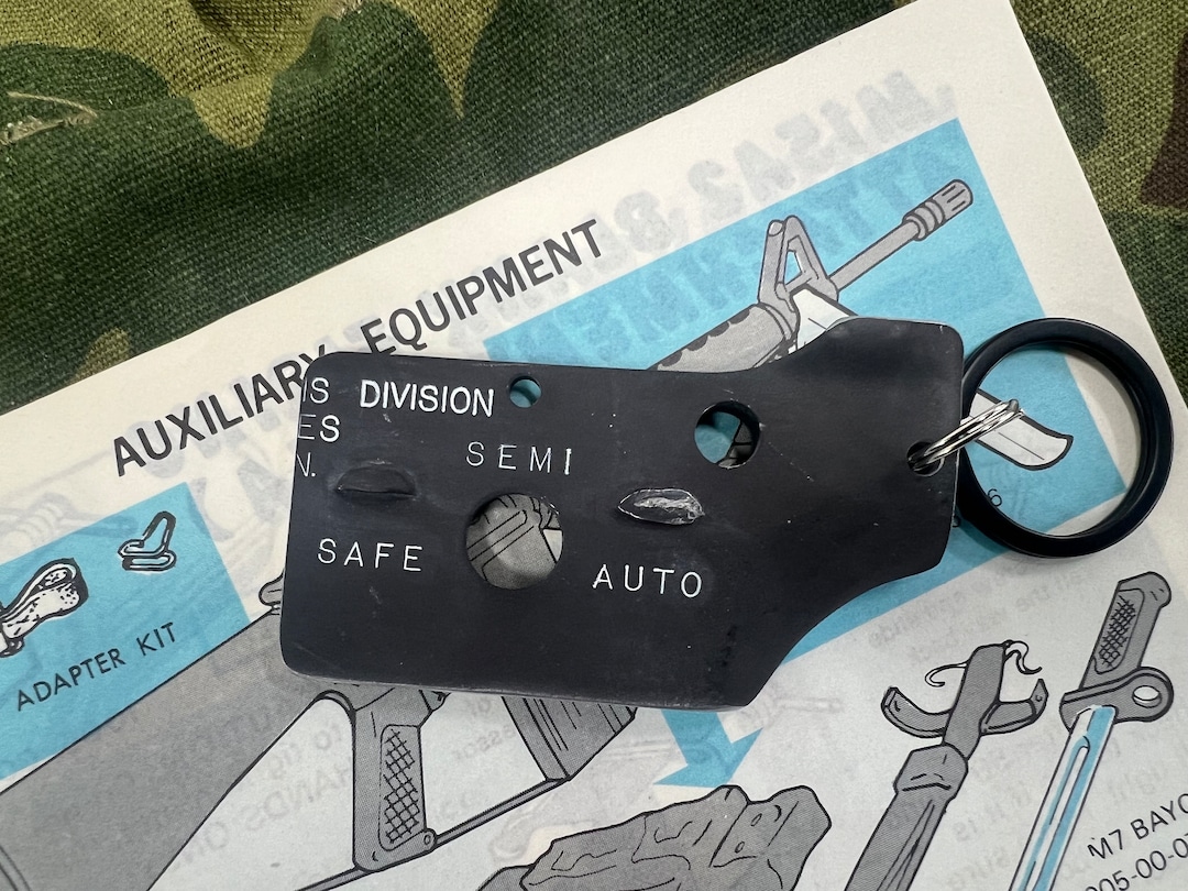 Colt M16A1 Keychain Made From Retired Surplus Demilled M16 - Etsy