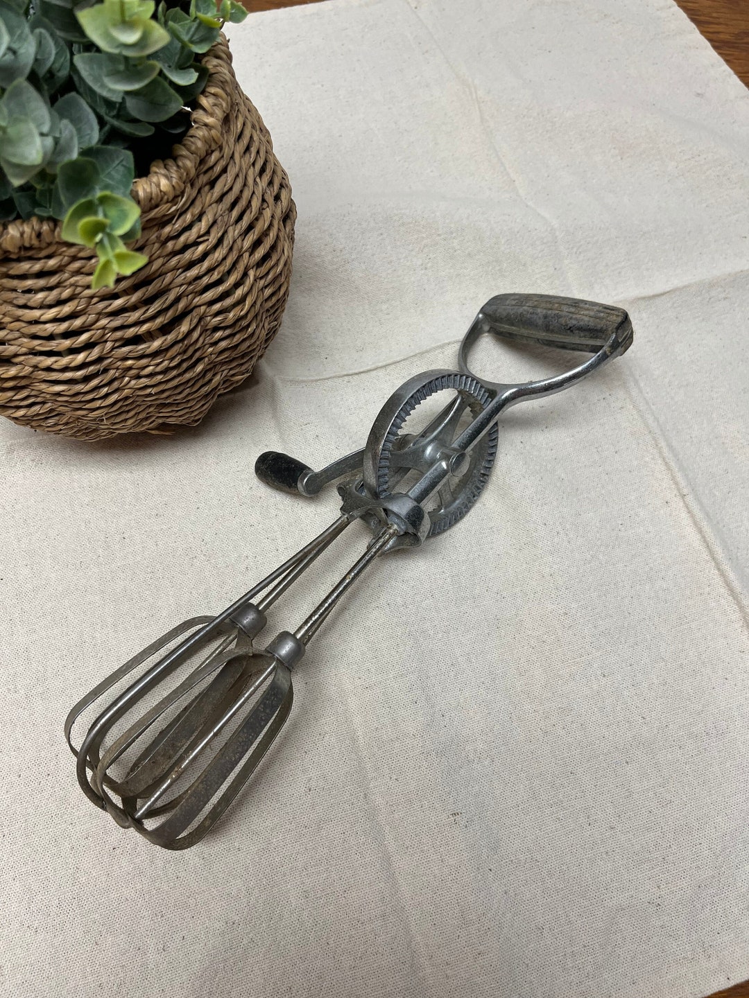Vintage Rotary Hand Mixer Wood Handle Ekco Product Company - Etsy