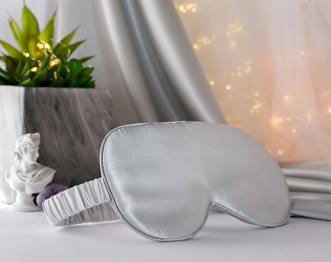 Silk Eye Mask, Sleep Soft Night Mask, a Romantic Gift for a Boyfriend ...