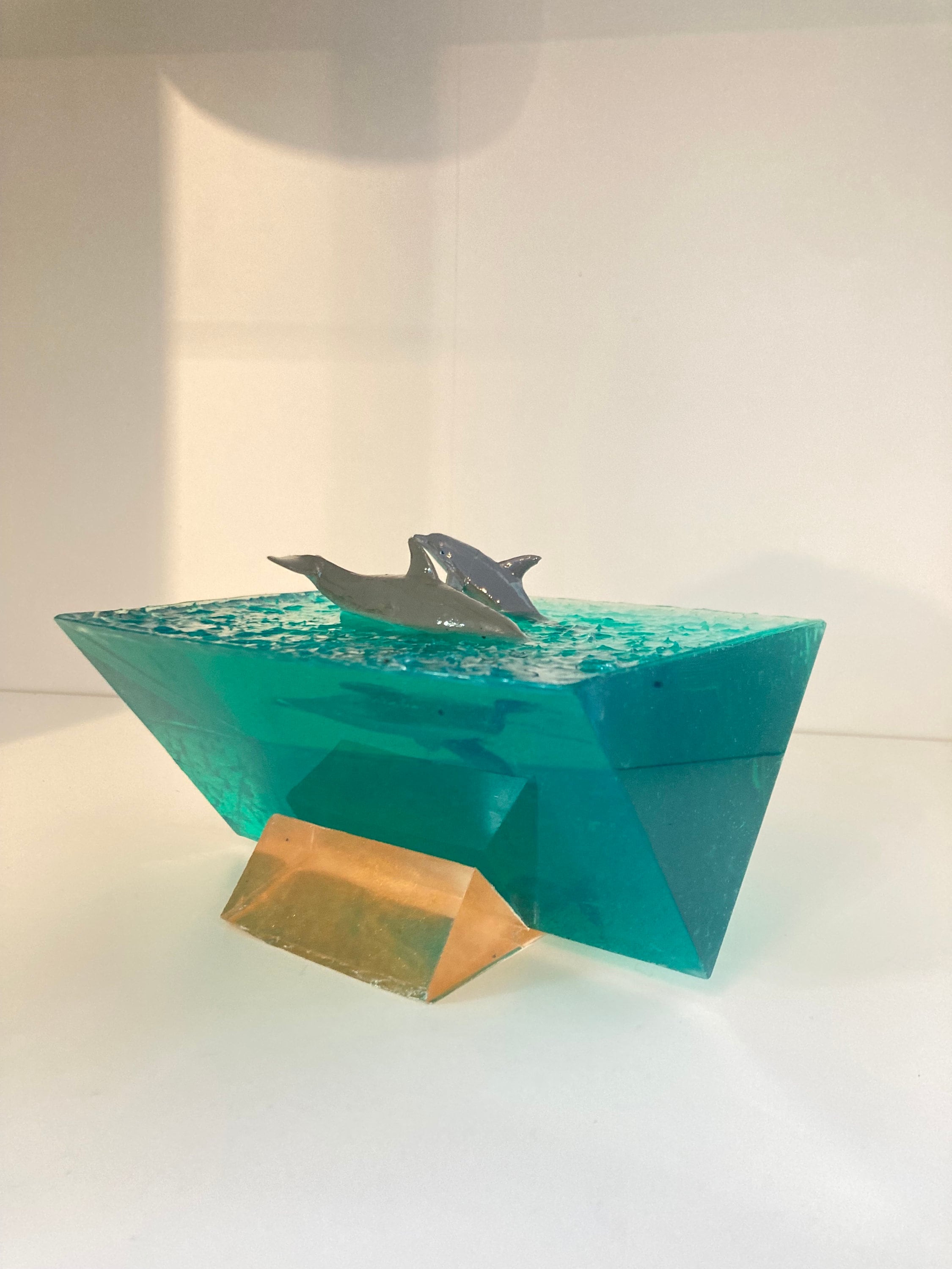 Delphine Resin Cube, Paperweight, Water Resin Diorama, Ocean Diorama ...