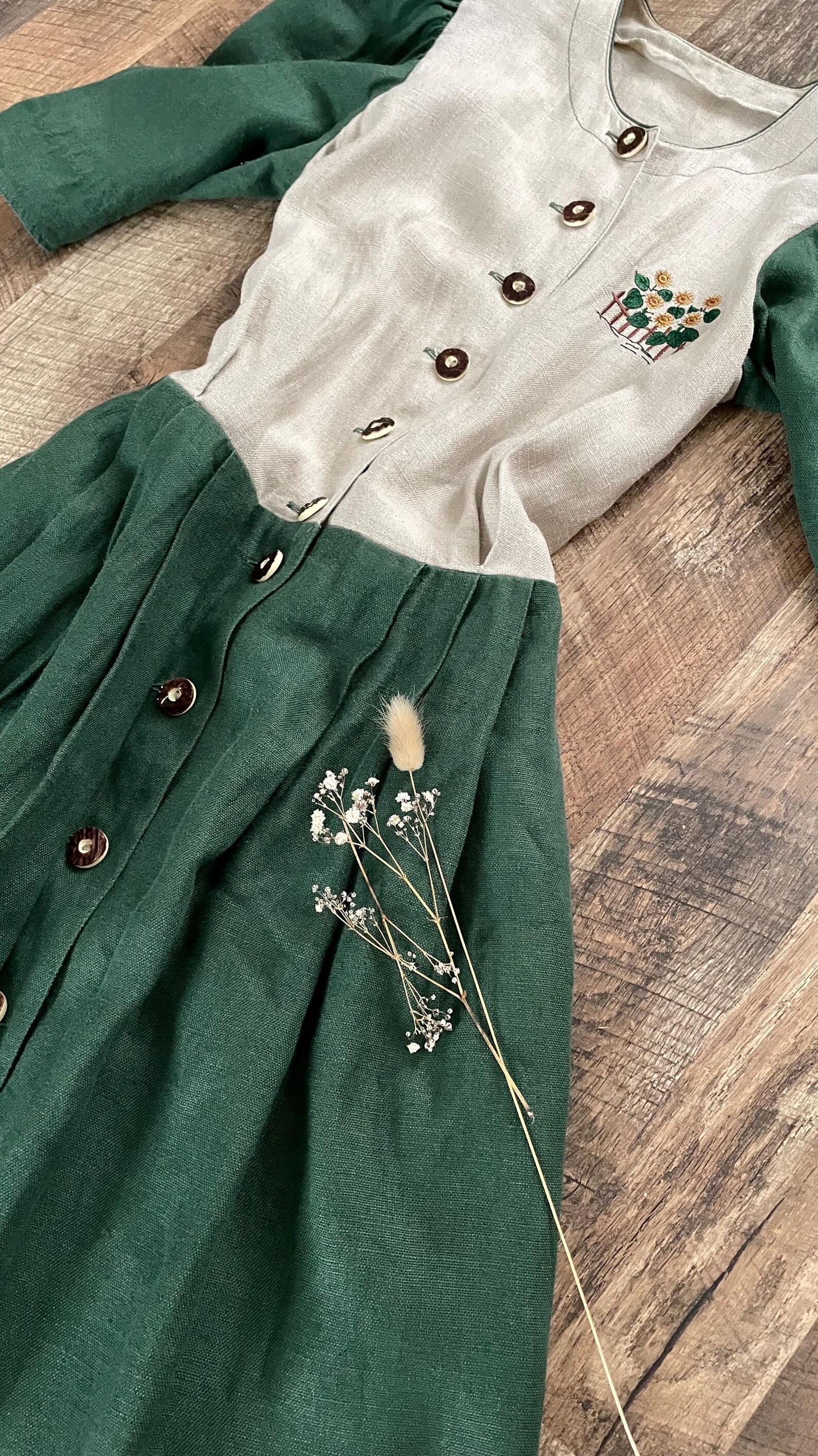 Vintage Tyrolean Style Dress With Pockets /made in Austria - Etsy