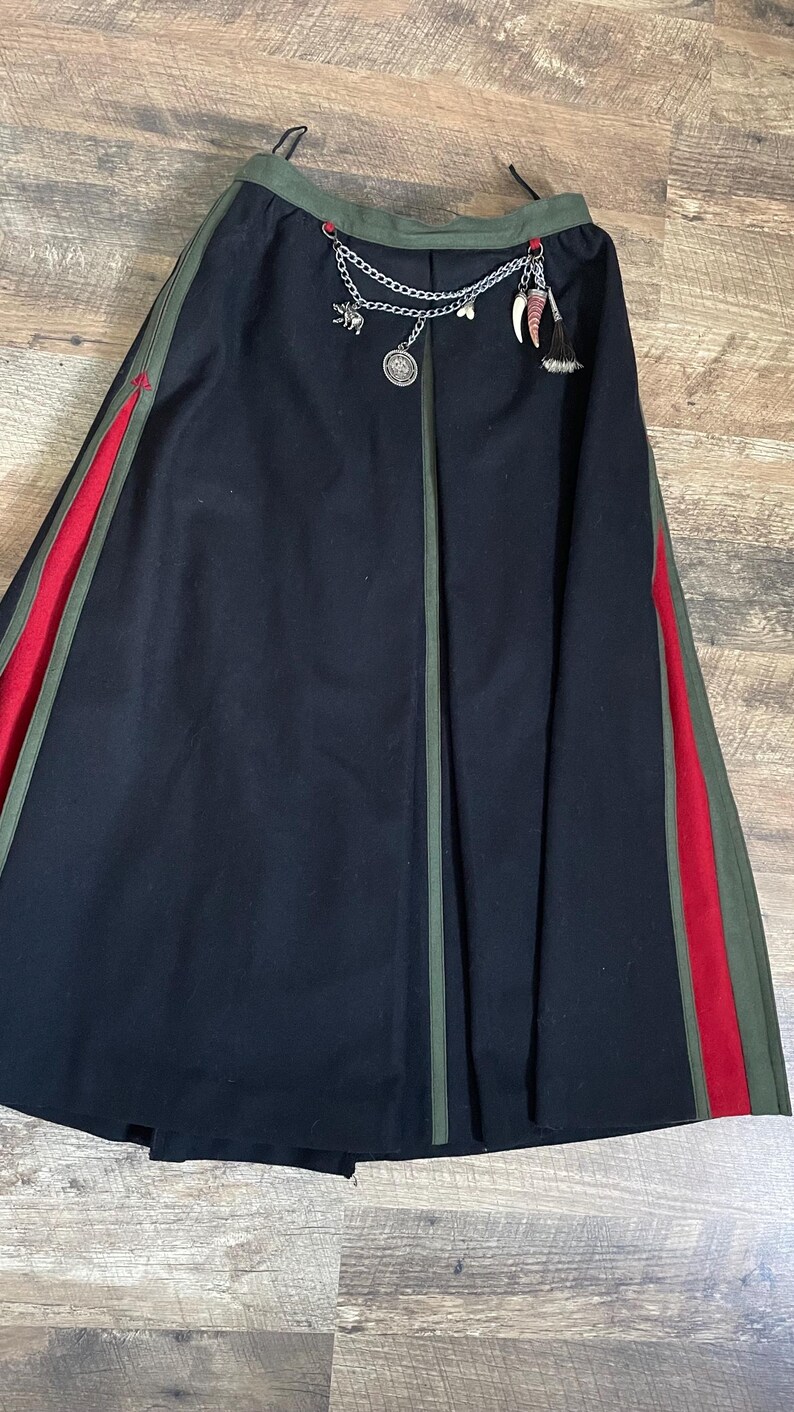 Vintage Tyrolean Wool Skirt With Chain Accents 38 - Etsy