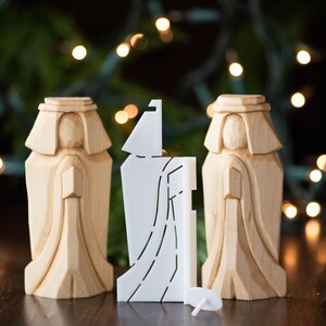Nativity Set Carving Stencil W/ Joseph, Mary, and Baby Jesus in a ...