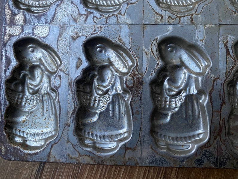 Antique Rabbit Chocolate Mold - Etsy