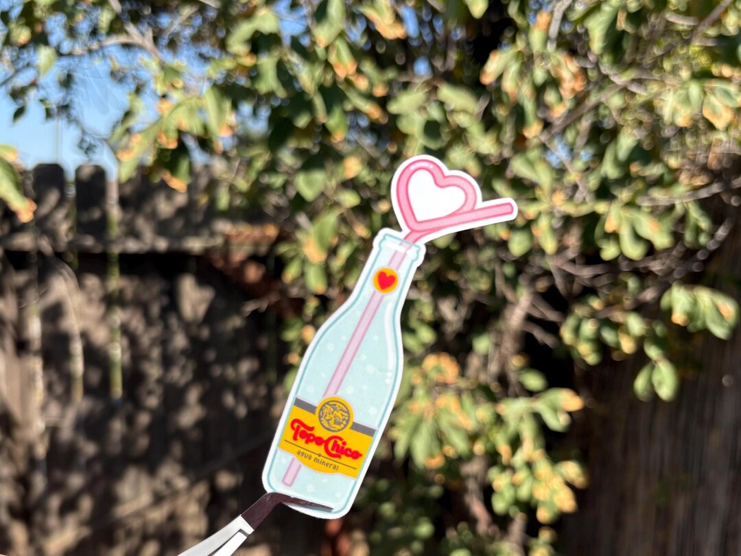 Topo Chico Sticker | Weatherproof Matte Vinyl | Latina Gift - Etsy