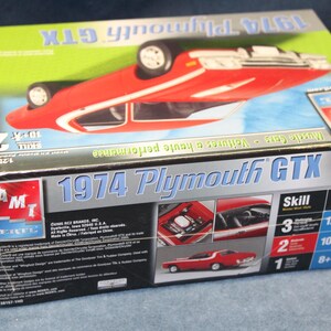AMT/ERTL 1974 Plymouth GTX, 1/25 Scale Model Kit Classic Muscle Car - Etsy