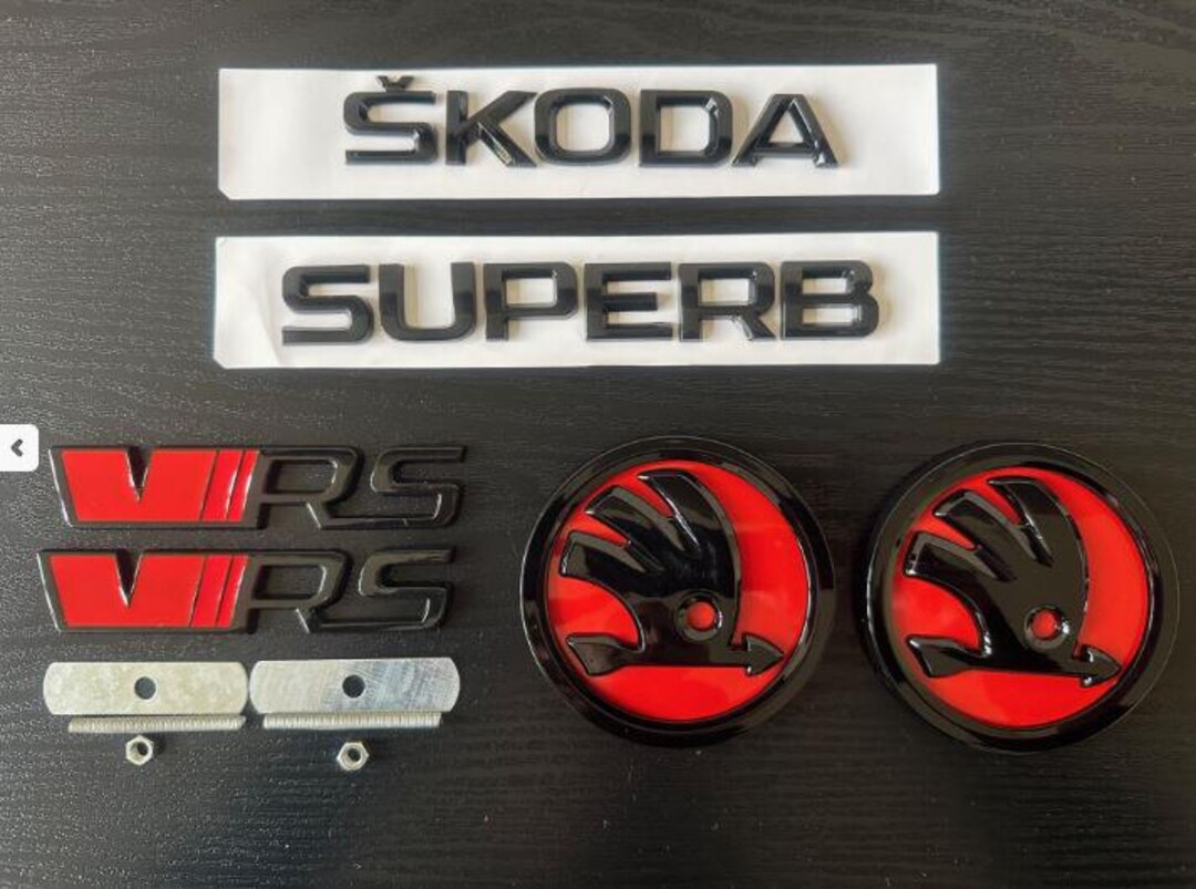 Gloss Black Skoda SUPERB 2 X 90MM RED VRS Grill Badges Logo Bonnet ...