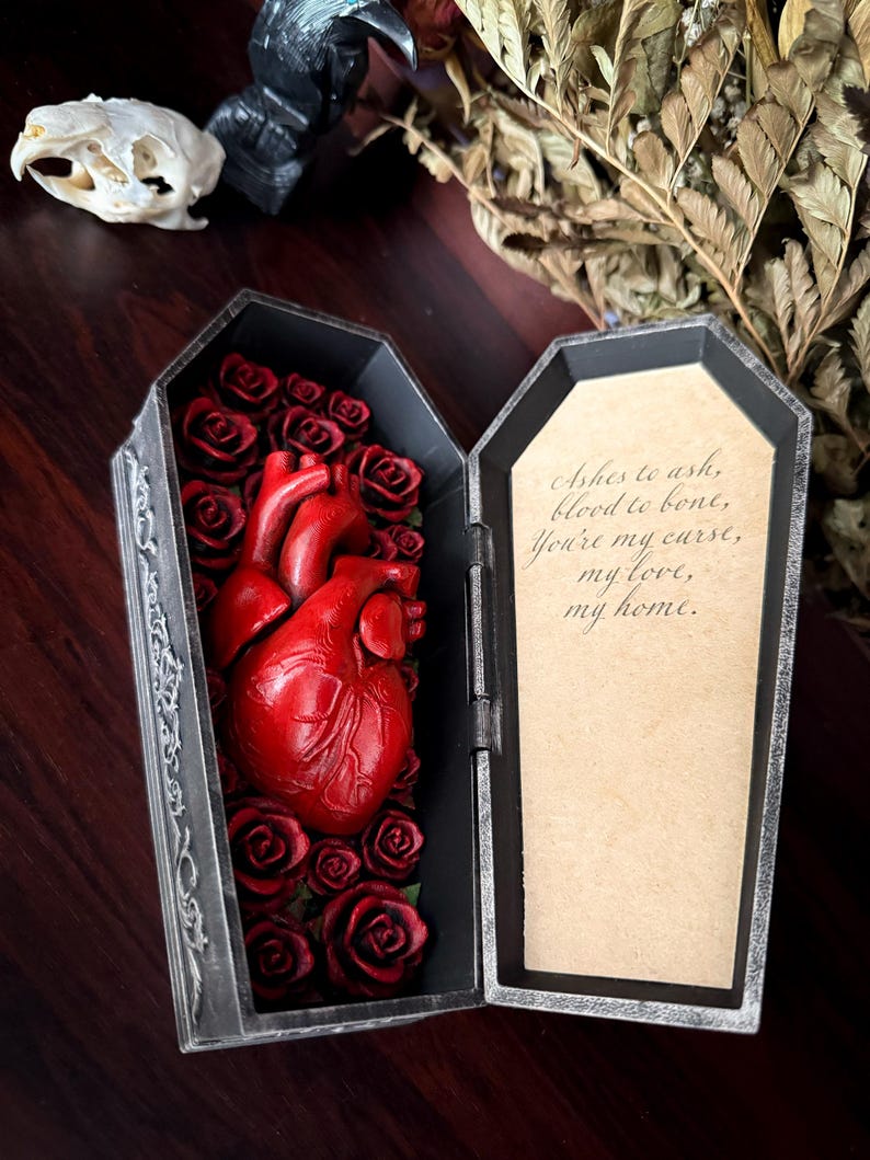 Coffin With Heart Box – Gothic Valentine, Anniversary Gift, Anatomical ...