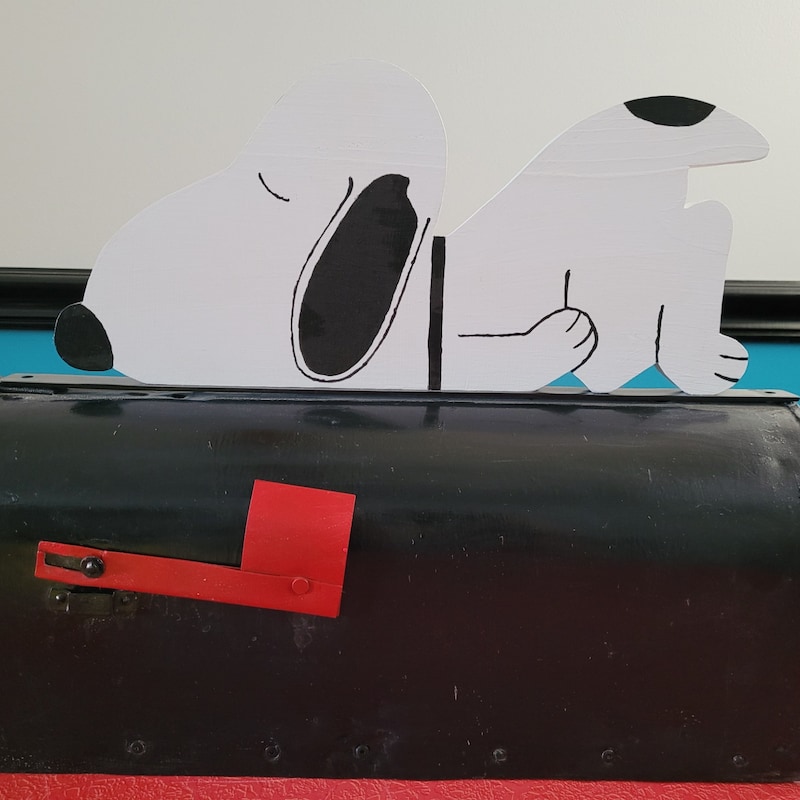 Snoopy Mailbox Topper - Etsy