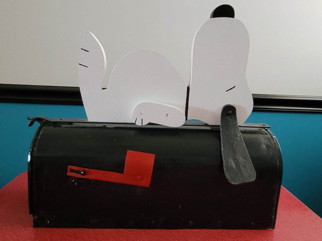 Snoopy Mailbox Topper - Etsy