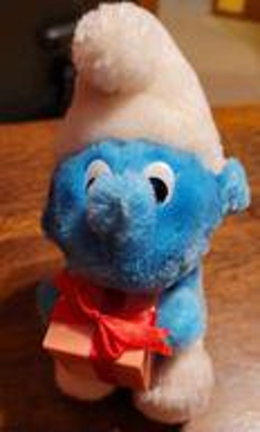 Smurf Holding a Pink Box With a Red Ribbon. 1983 - Etsy