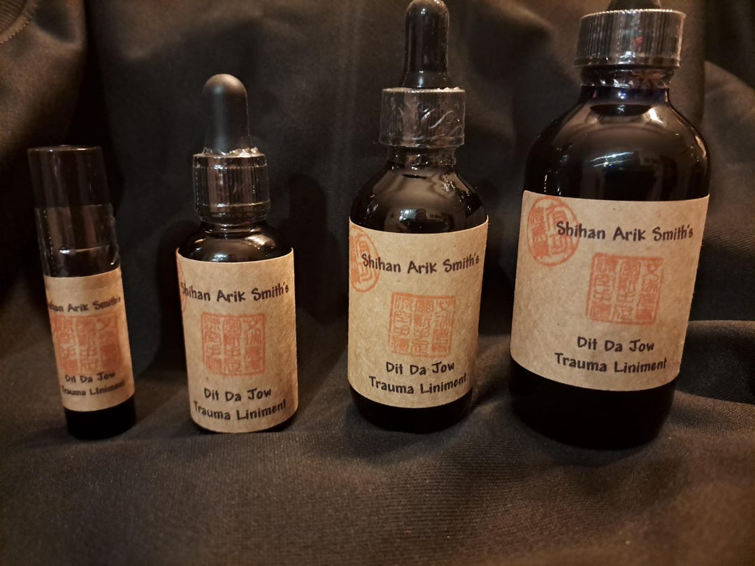 Shihan Arik Smith's Dit Da Jow - Etsy