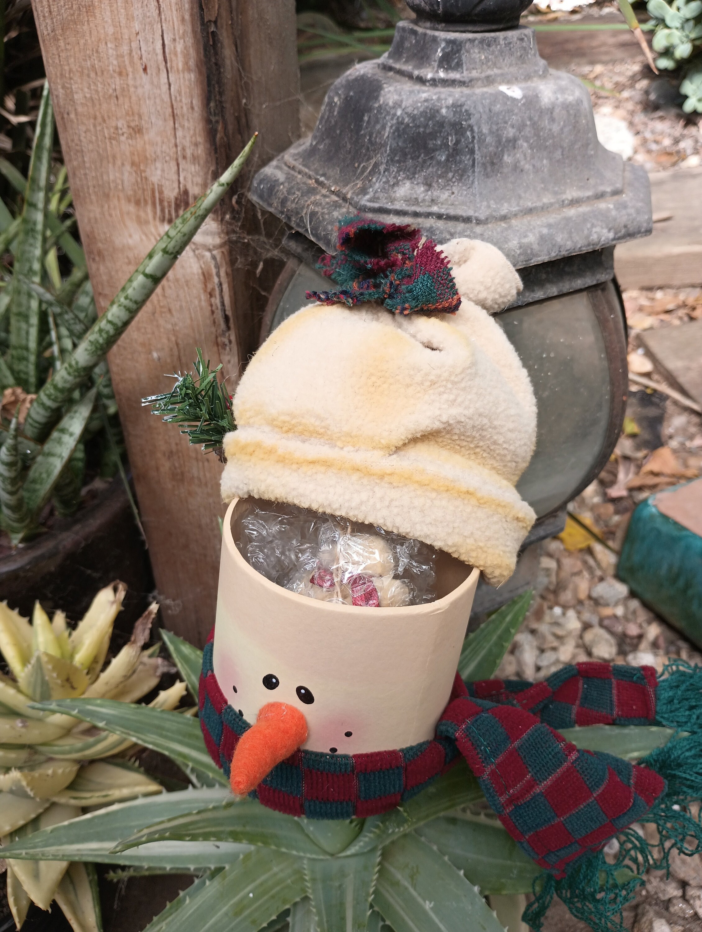 Jolly Snowman Treat Containers With a BONUS Ornament Inside - 4 ...