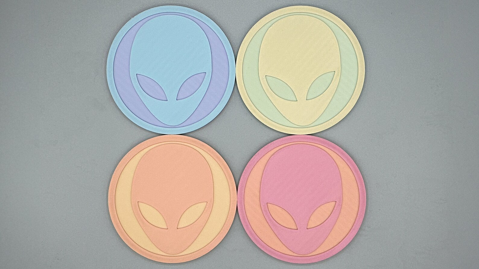 3D Printed Alien Coasters in Pastel Rainbow Colors (set of 4) - Etsy