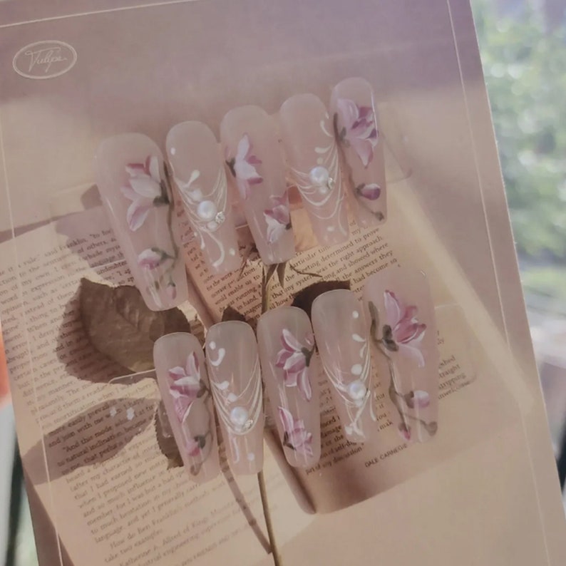 Magnolia Nails, Hand-painted Nails, Floral Nails, Pure Handmade Nails ...