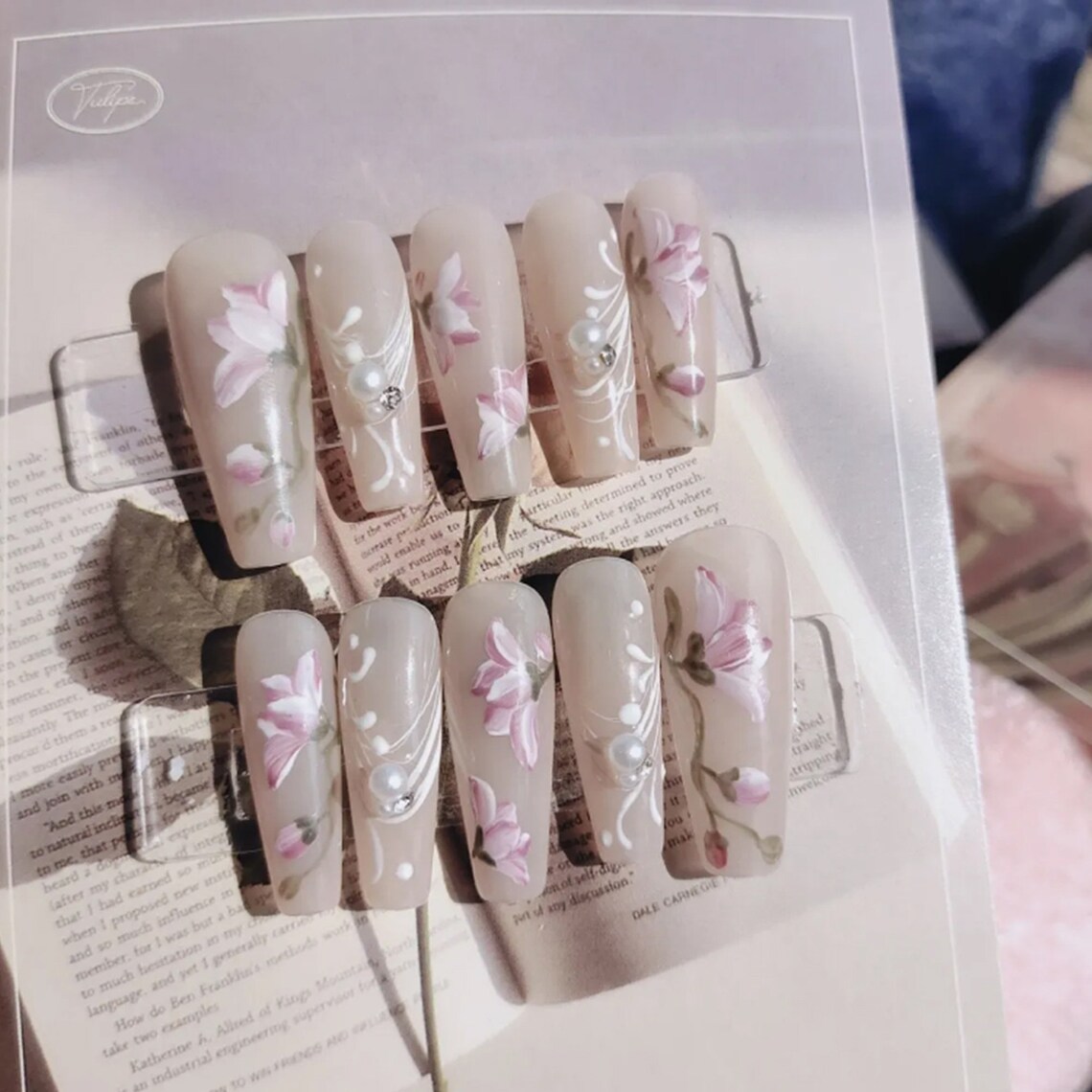 Magnolia Nails, Hand-painted Nails, Floral Nails, Pure Handmade Nails ...