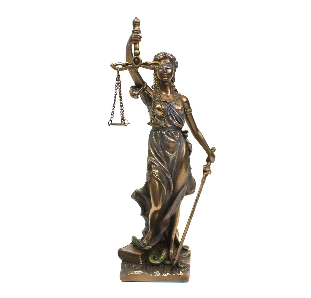 Lady Justice Statue, Virtues of Justice Greek, Roman Symbol of Justice ...