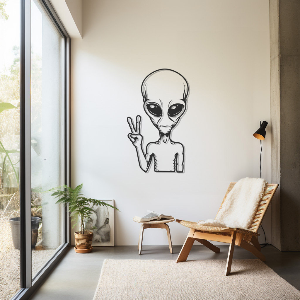Alien Design Metal Wall Art, Peace Sign Alien Decor, Extraterrestrial ...