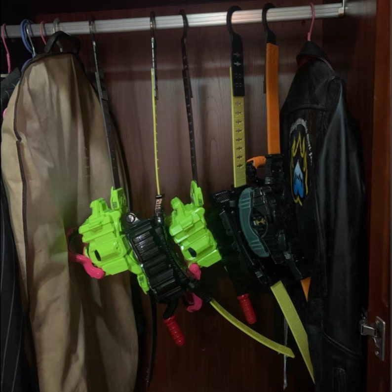 Kamen Rider Belt Hanger Hook for DX Drivers - Etsy