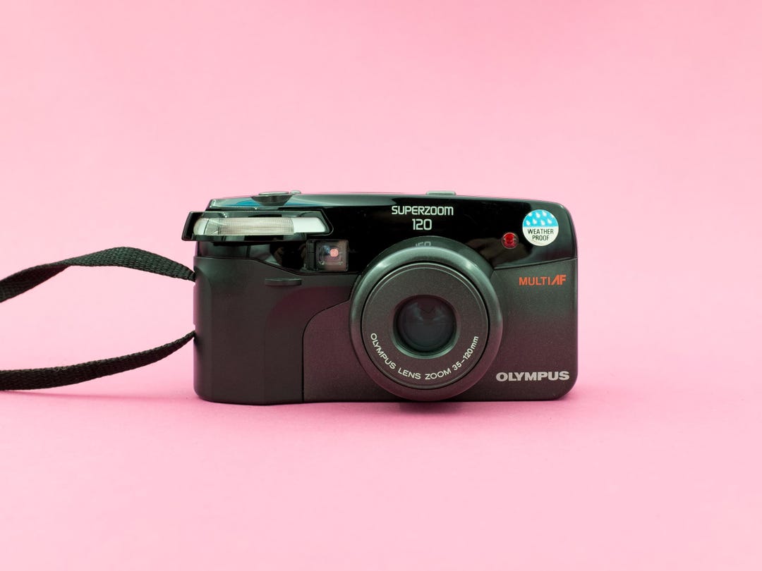 Olympus Superzoom 120 | 35mm Vintage Compact Camera From the 1990s | 30 ...