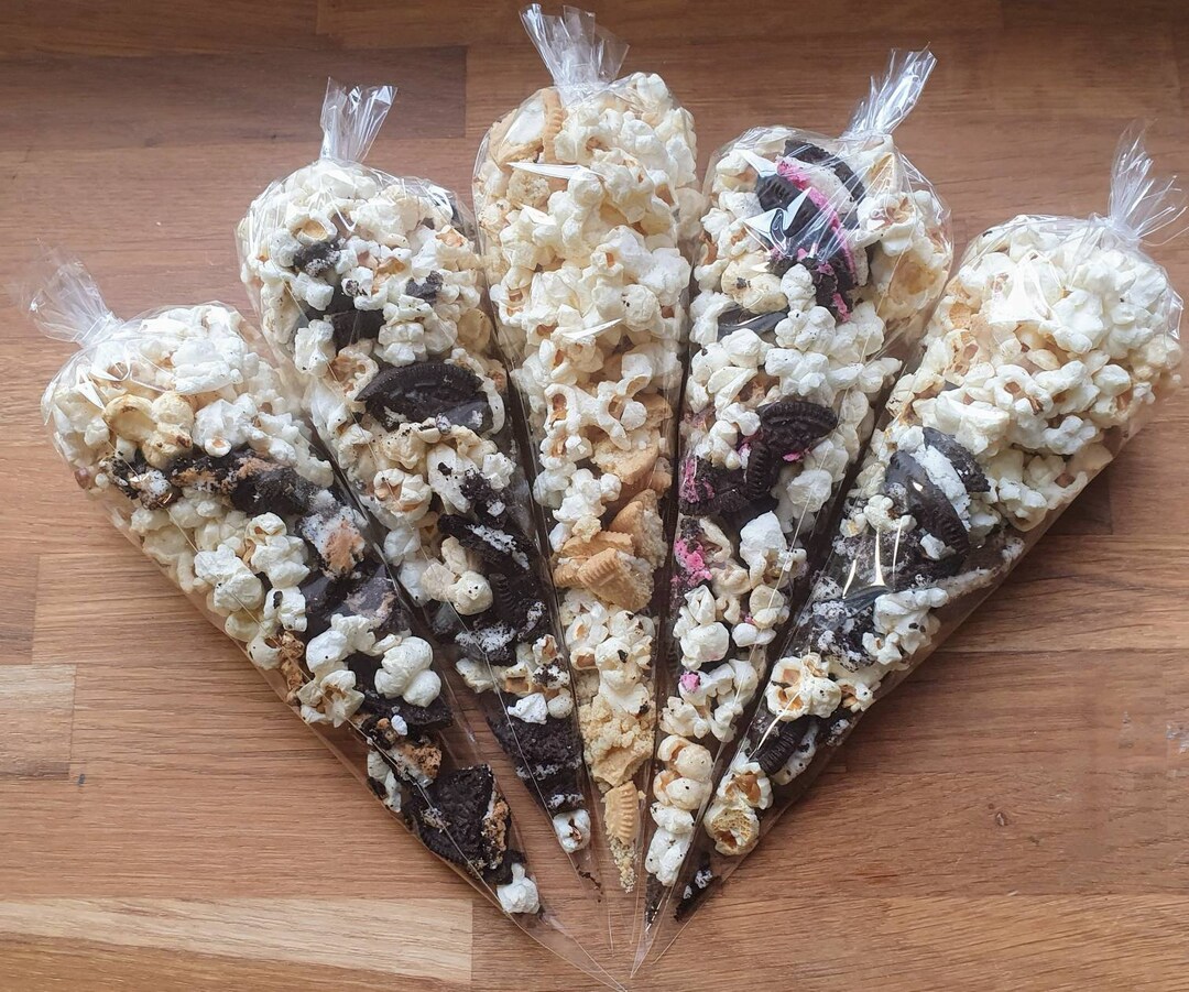 Oreo Loaded Sweet Popcorn Cones Wedding Favours Party Cones Popcorn ...
