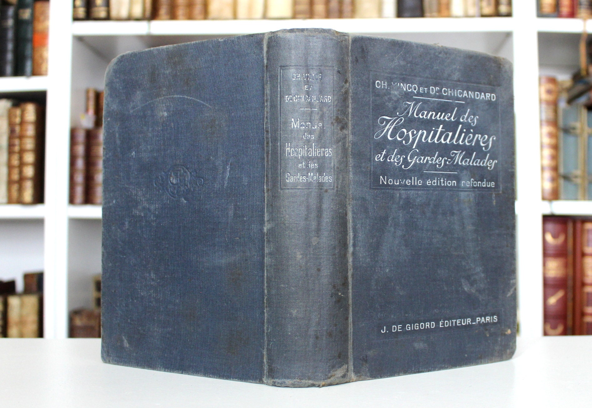 1924 RARE Medicine Book Manual for Hospital Staff & Caregivers ...