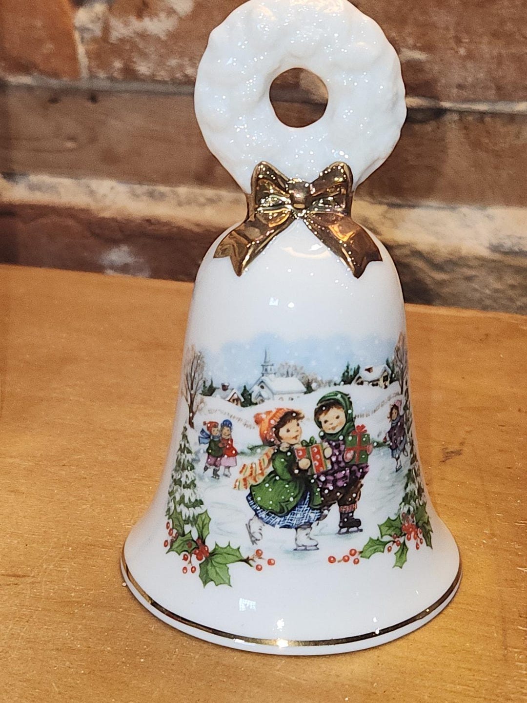 Vintage Avon Christmas Bell 1986 Porcelain Collectible Children Ice ...