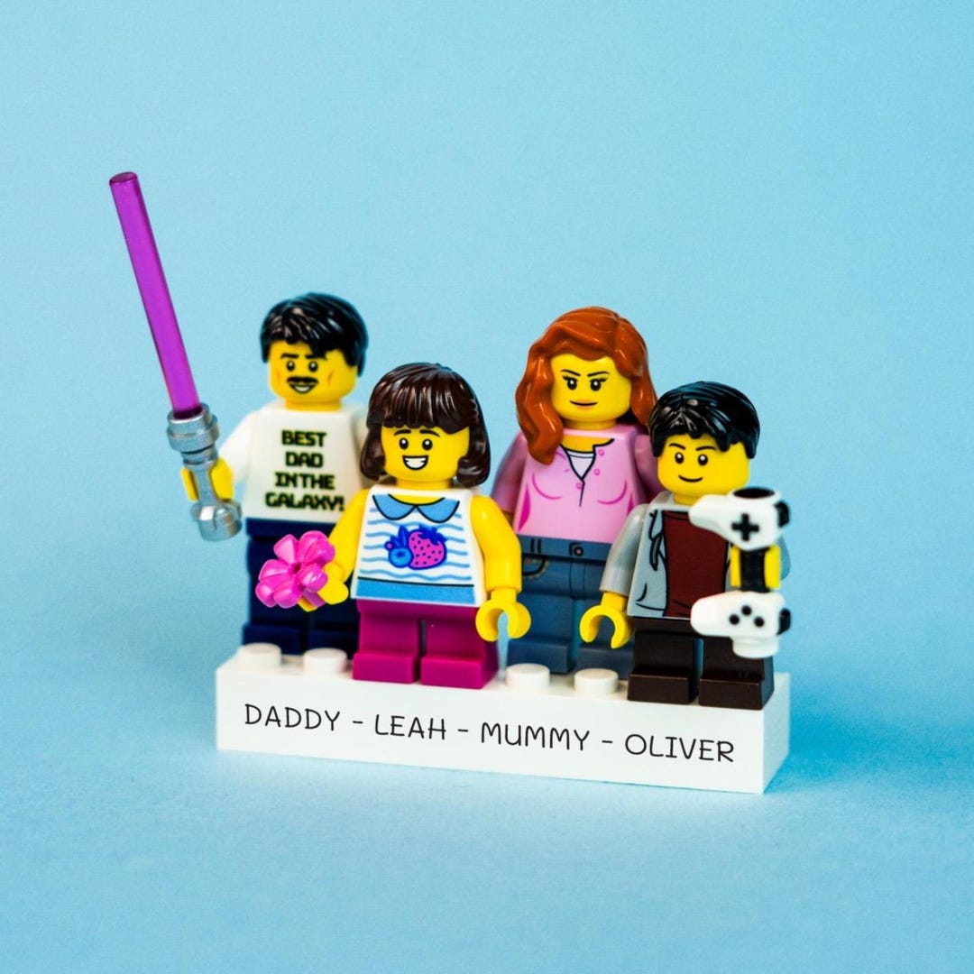 Personalised LEGO® Brick Group Minifig Set for Couples and Family ...
