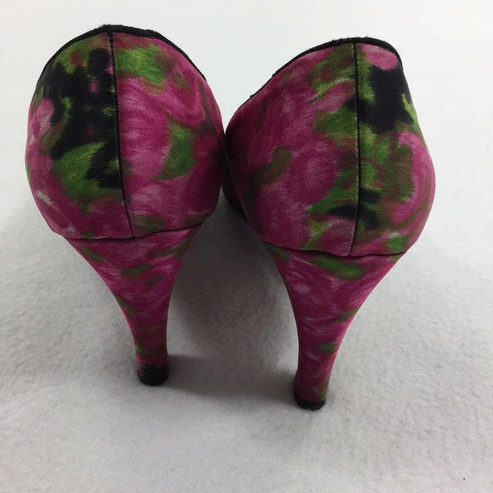 Vintage 1950s Schiaparelli Watercolor Floral Print Pumps 9 N Black Pink ...