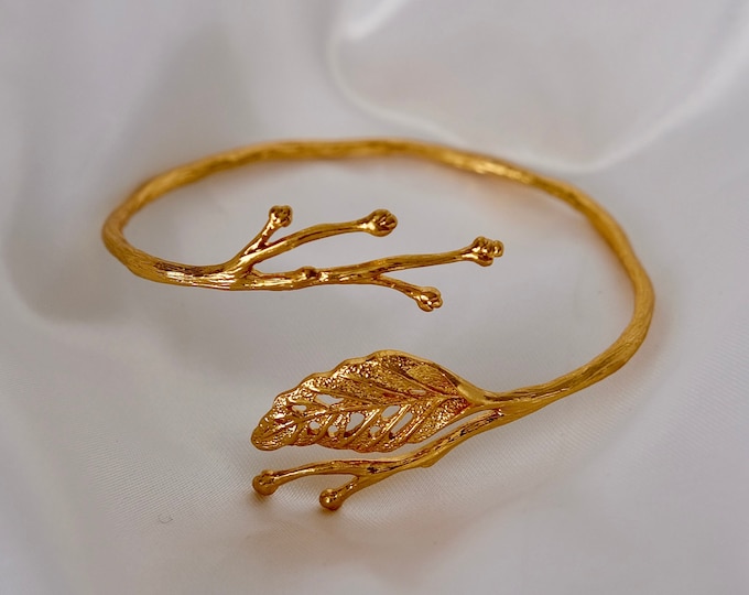 Botanical jewelry ideas - Etsy