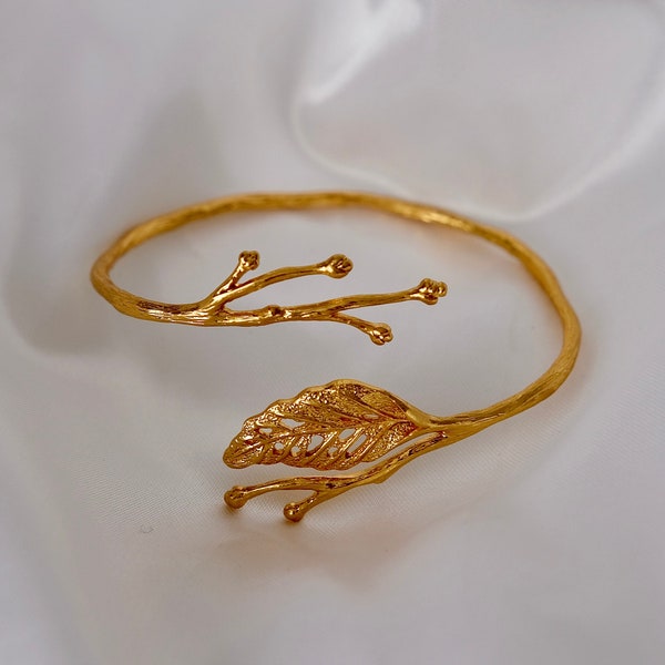 Gold Arm Cuff - Etsy