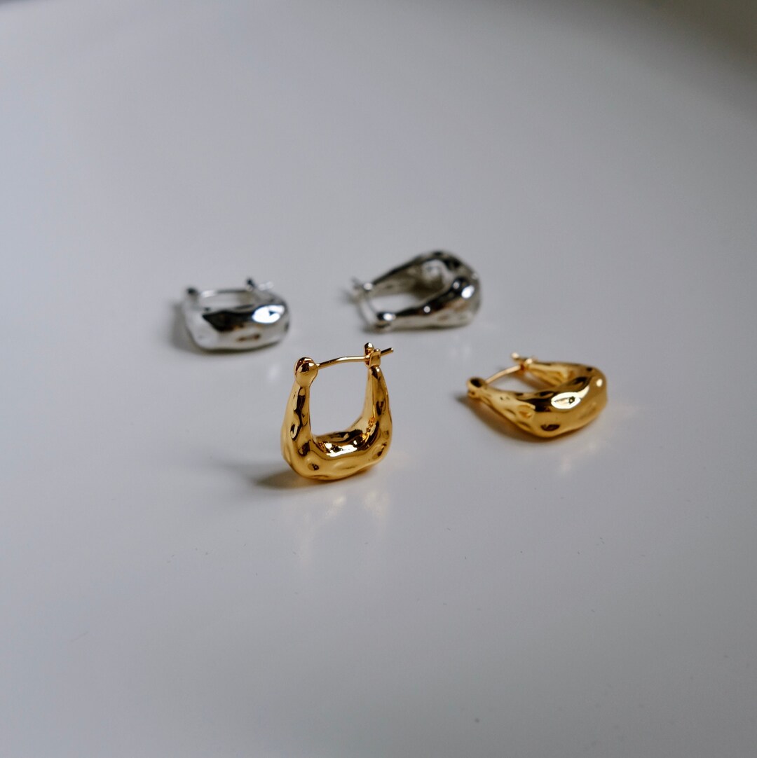 18K Gold Textured U Shape Hoop Earrings, Hammered Thick Silver Hoops ...