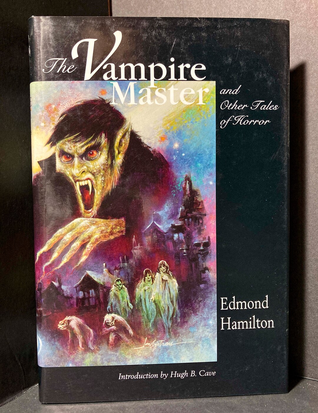 The Vampire Master and Other Tales of Horror, by Edmond Hamilton ...
