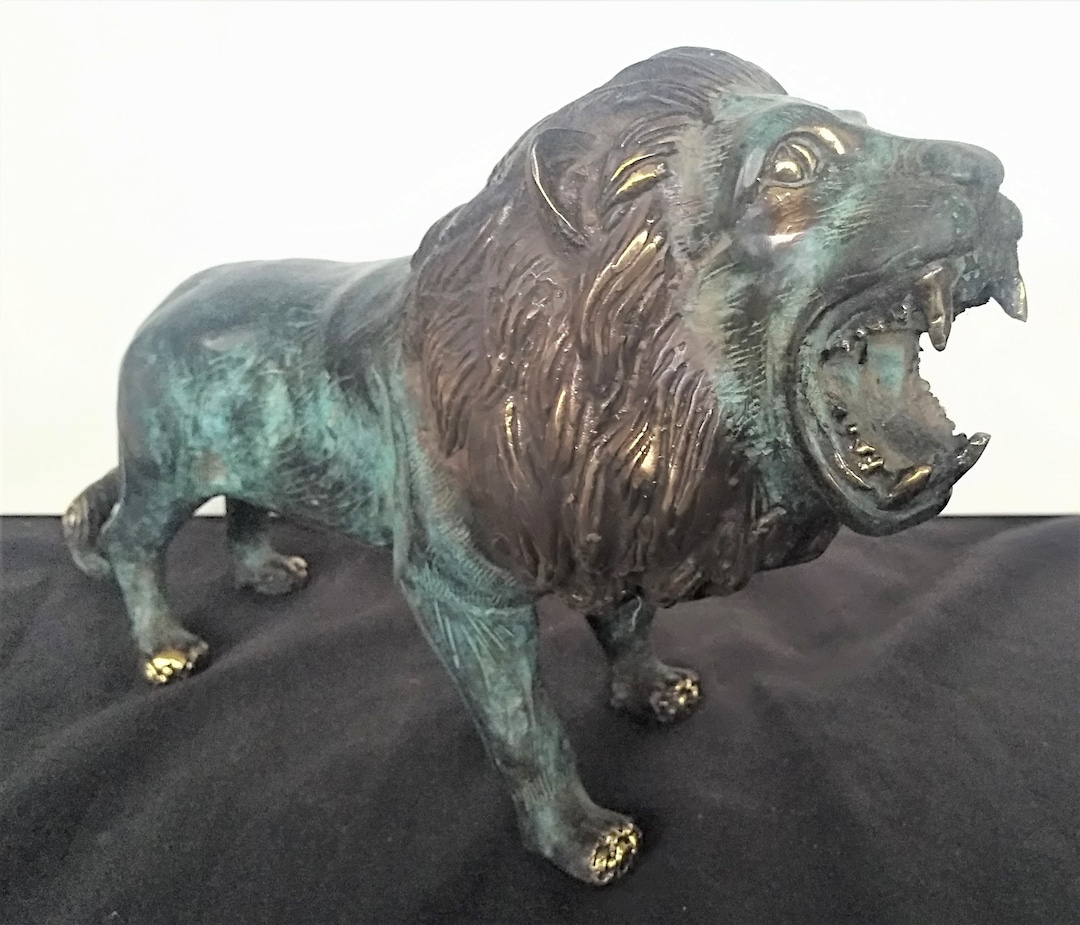 Sculpture of a Green Patinated Bronze Roaring Lion - the King of the ...