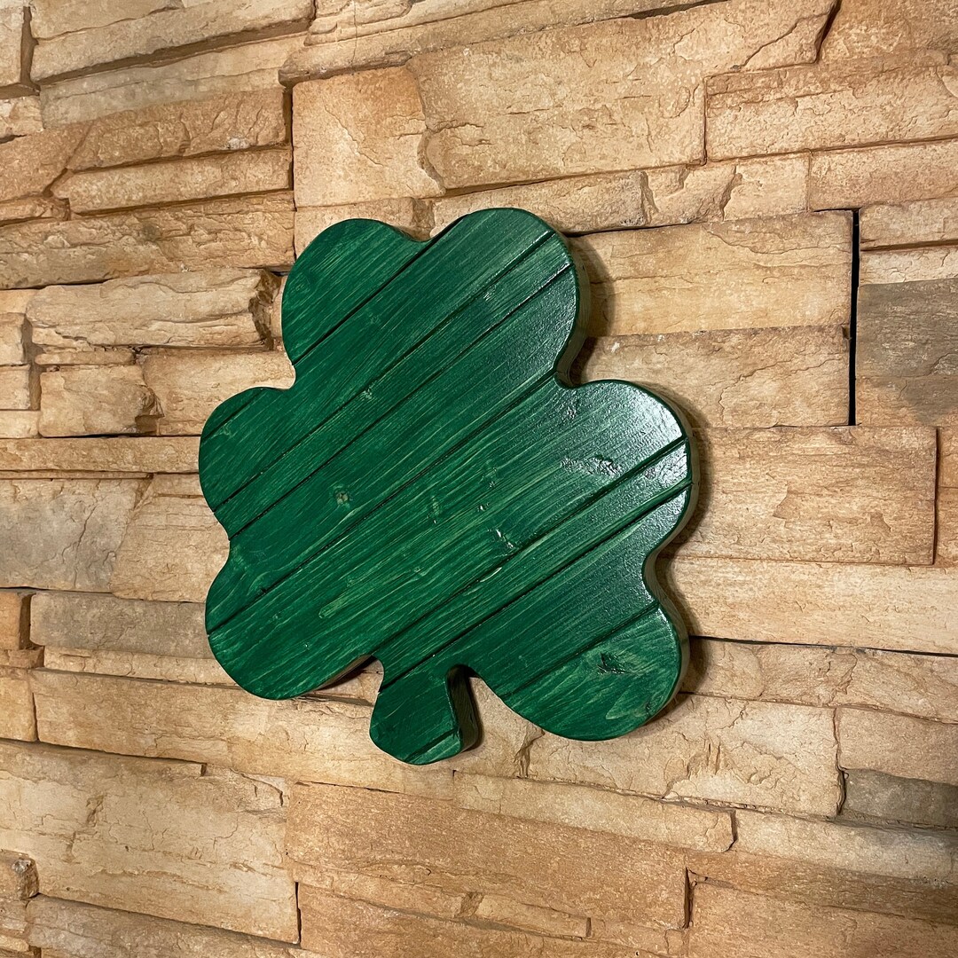 Shamrock St Patrick's Day Modern Rustic Green Wooden Wall Hanging ...