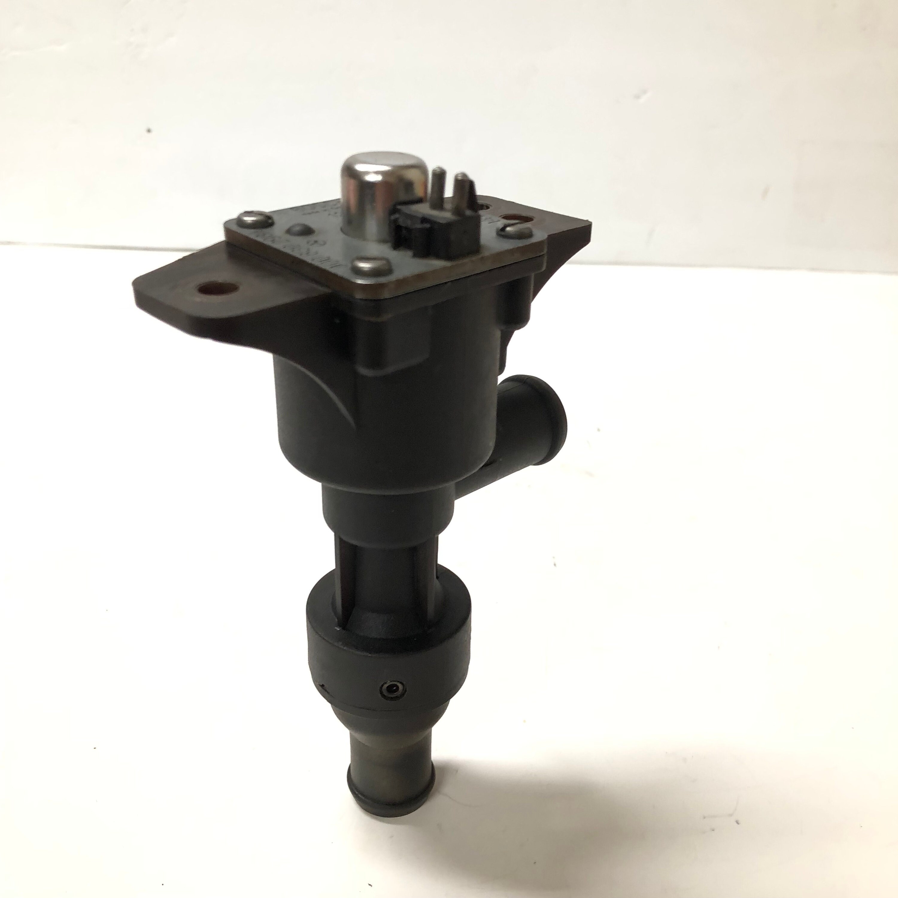 Mercedes W123 Mono Valve Heater Control Valve 300D, 300CD, 300TD ...