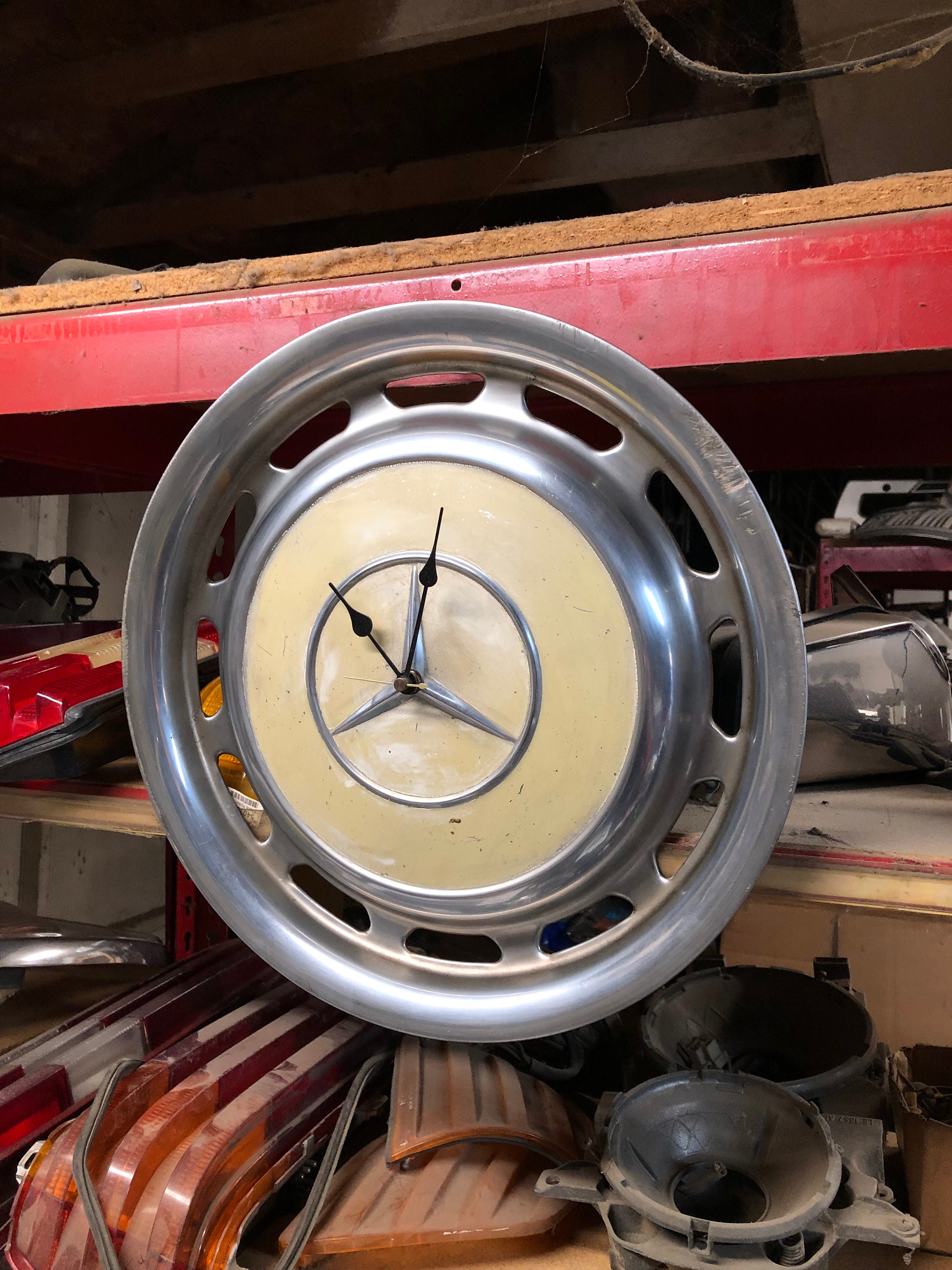 Mercedes Wall Clock gift for Men or Women W123 - Etsy