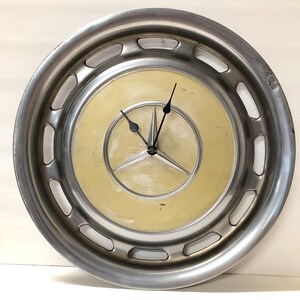 Mercedes Wall Clock gift for Men or Women W123 - Etsy