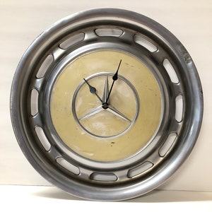 Mercedes Wall Clock gift for Men or Women W123 - Etsy